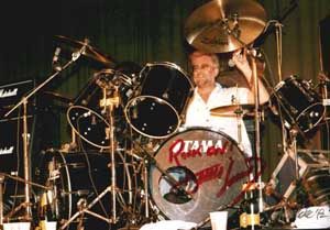 Nazareth Drummer Dies During 2nd Leg of US Tour